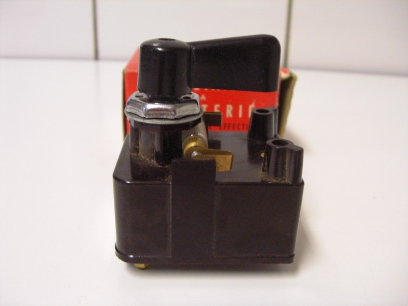 Marchal "clockwork" trafficator switch | Les-Six-Troenes
