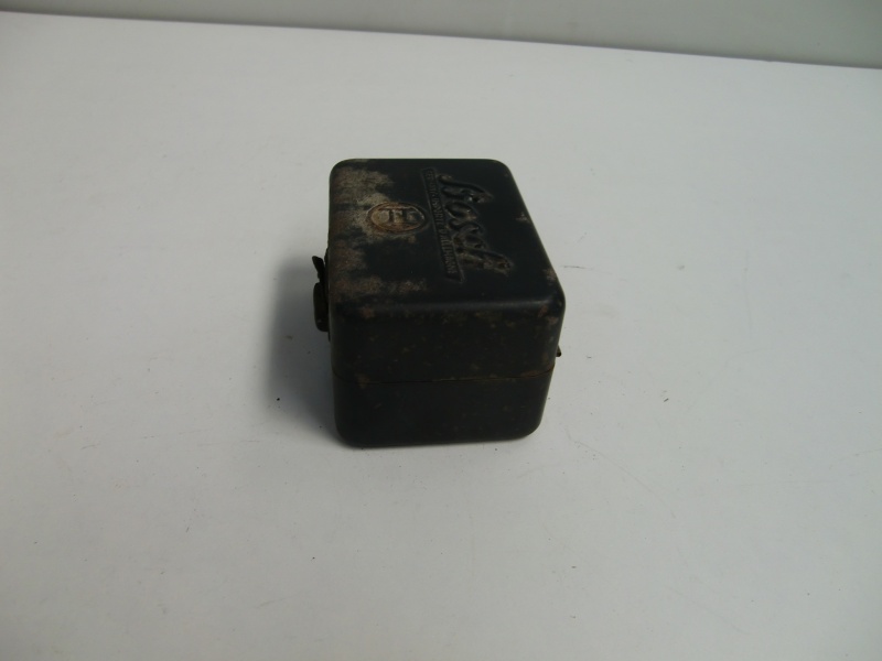 Bosch spare bulb case small | Les-Six-Troenes